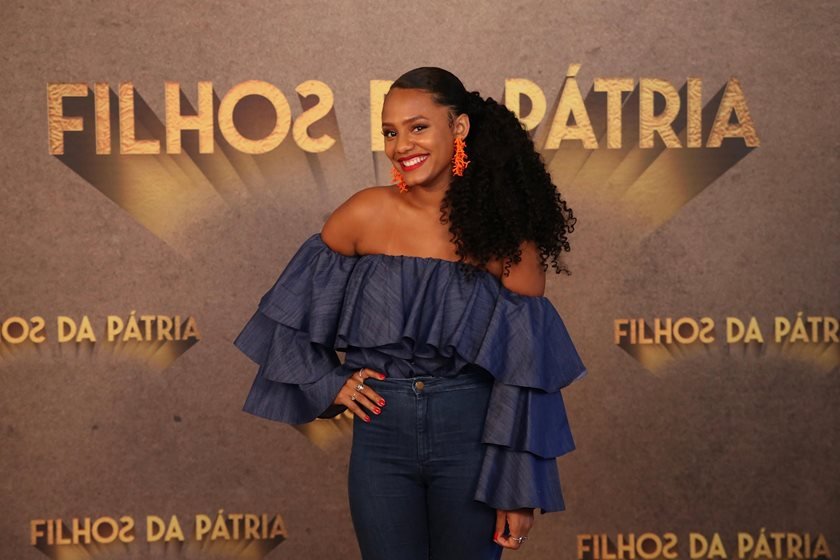 Palácio histórico é cenário do lançamento de Filhos da Pátria