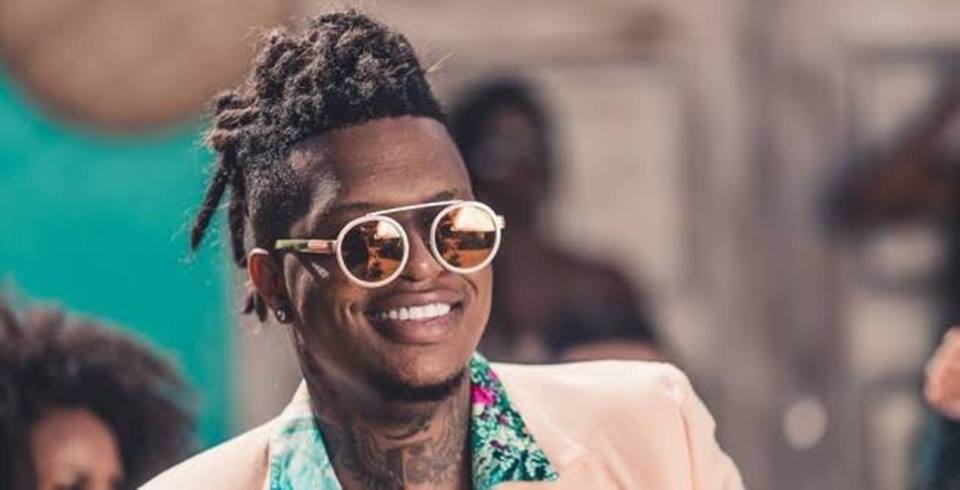 MC Delano agita “esquenta” do Caldas Country na Pink Elephant | Metrópoles