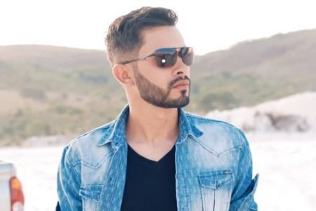 Gabriel Felipe, o “gari-cantor” de Brasília, lança primeiro clipe ...