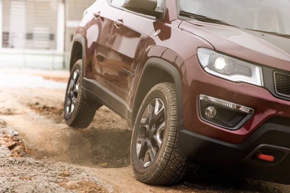 Jeep Experience traz test drive em trilha off-road a Brasília