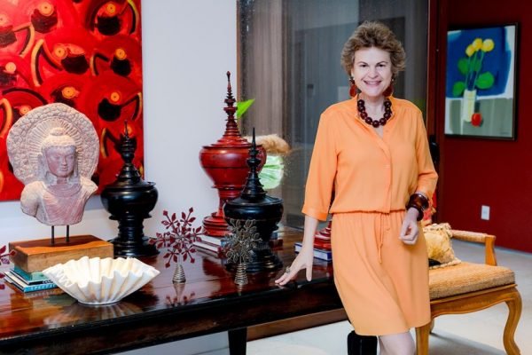 Fernanda Kenner expõe joias em tarde na casa de Monica Fonseca | Metrópoles