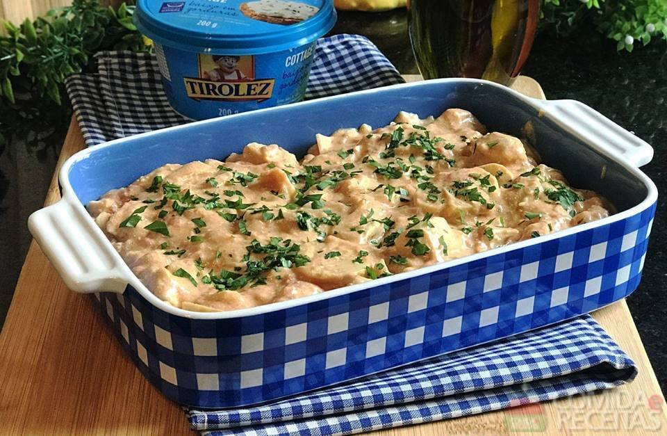 Fácil e saudável: aprenda a receita do estrogonofe de frango fit ...