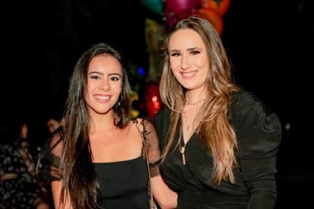 Ao som de música sertaneja, Isabella Lim comemora 23 primaveras ...