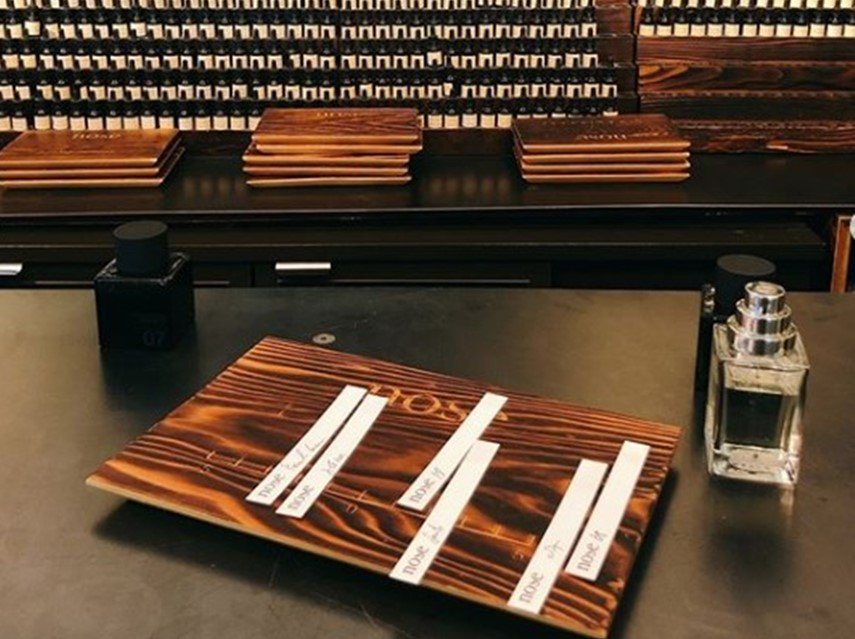 Nose: descubra a essência perfeita em perfumaria de luxo de Paris ...