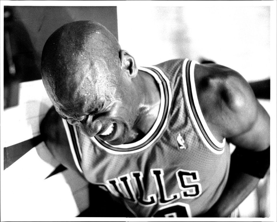 Crítica: The Last Dance mostra Jordan implacável e vulnerável | Metrópoles