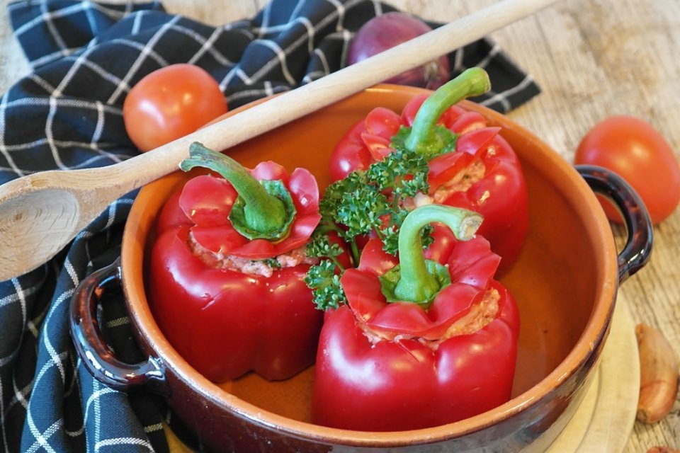 11 receitas com legumes recheados para um jantar diferente | Metrópoles