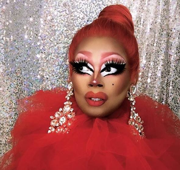 Chi Chi DeVayne, drag queen da série RuPaul’s Drag Race, morre aos 34 ...