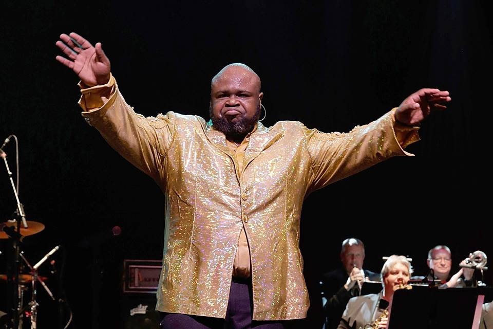 Bruce Williamson, do The Temptations, morre aos 49 anos | Metrópoles