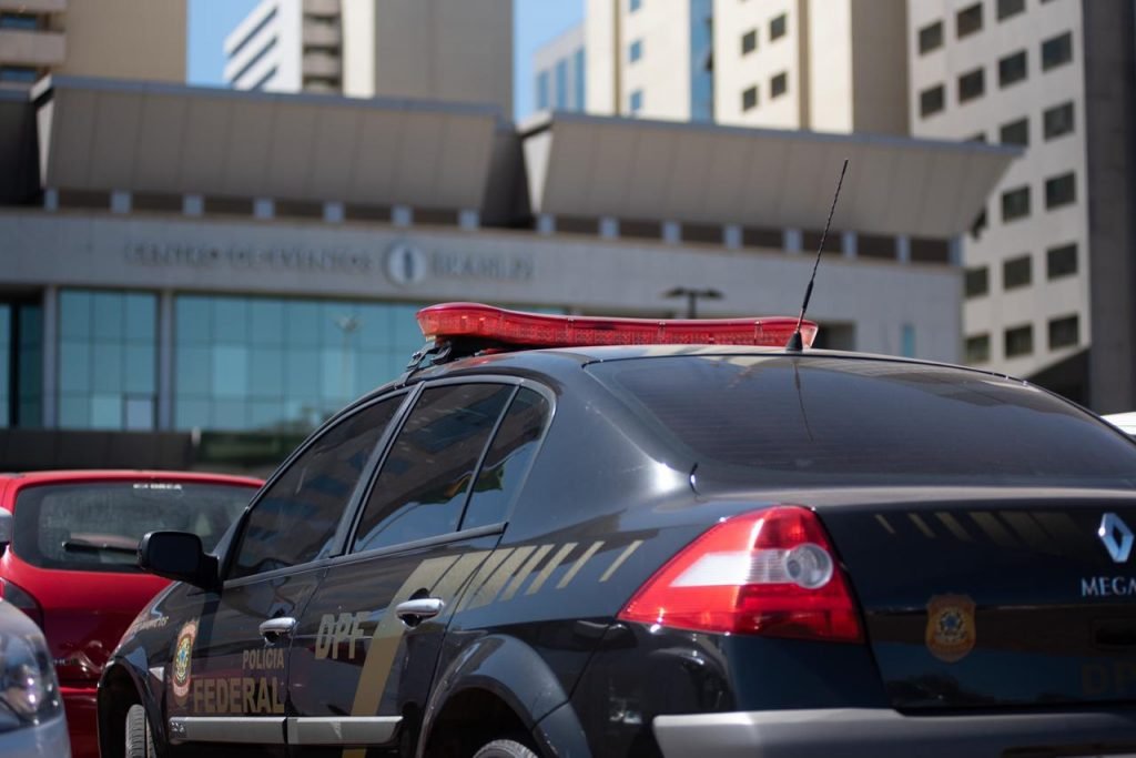 Presidente da Caesb, Daniel Rossiter é alvo da Operação E$quema S ...