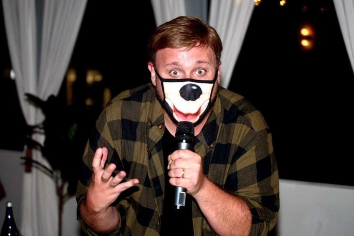 Leo Fuchs promove sarau no EUA e ganha prêmio Focus Brasil Awards ...