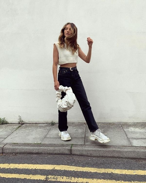 Direto do armário do avô: colete vintage protagoniza looks variados ...