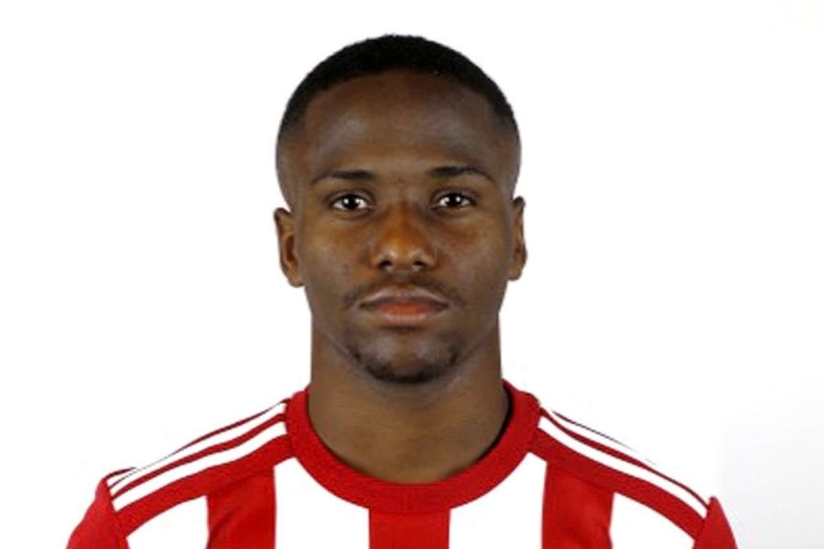 Ex-Botafogo passa noite preso acusado de violência de gênero na Espanha ...