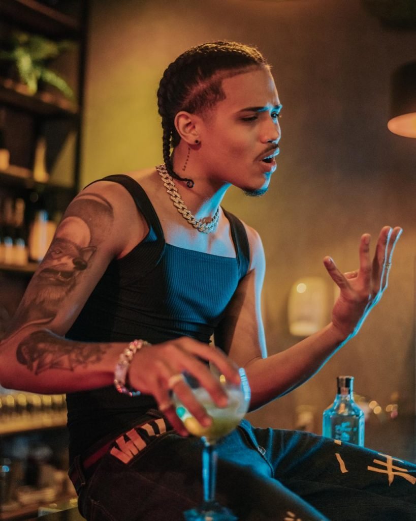 Ryan Realcria se une a Xamã e Long Beatz em A Noite: ouça | Metrópoles