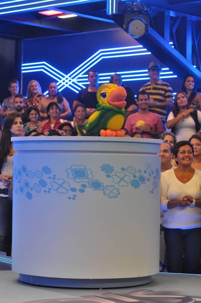 Chorando, Ana Maria Braga faz linda homenagem a Tom Veiga: “Dói muito ...