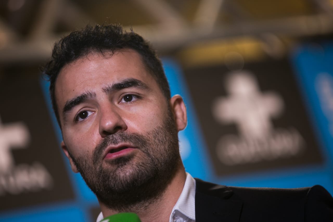 Podemos terá acesso a respostas de pesquisa que não cita Arthur do Val ...