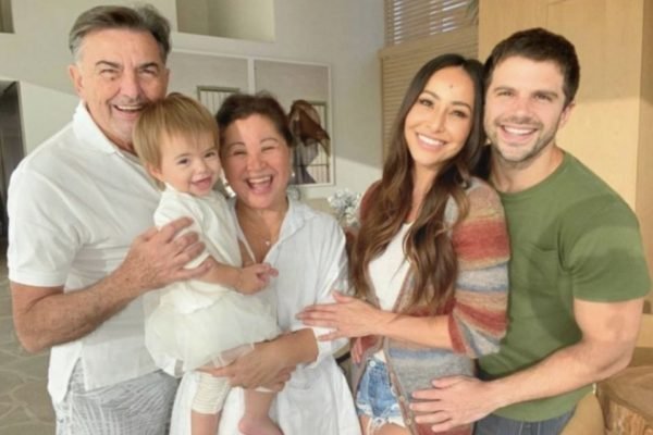 Pai de Sabrina Sato recebe alta após duas semanas internado com Covid-19 | Metrópoles