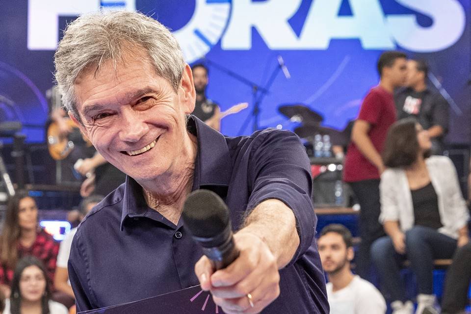 Altas Horas e Encontro geram impasse na Globo. Entenda | Metrópoles