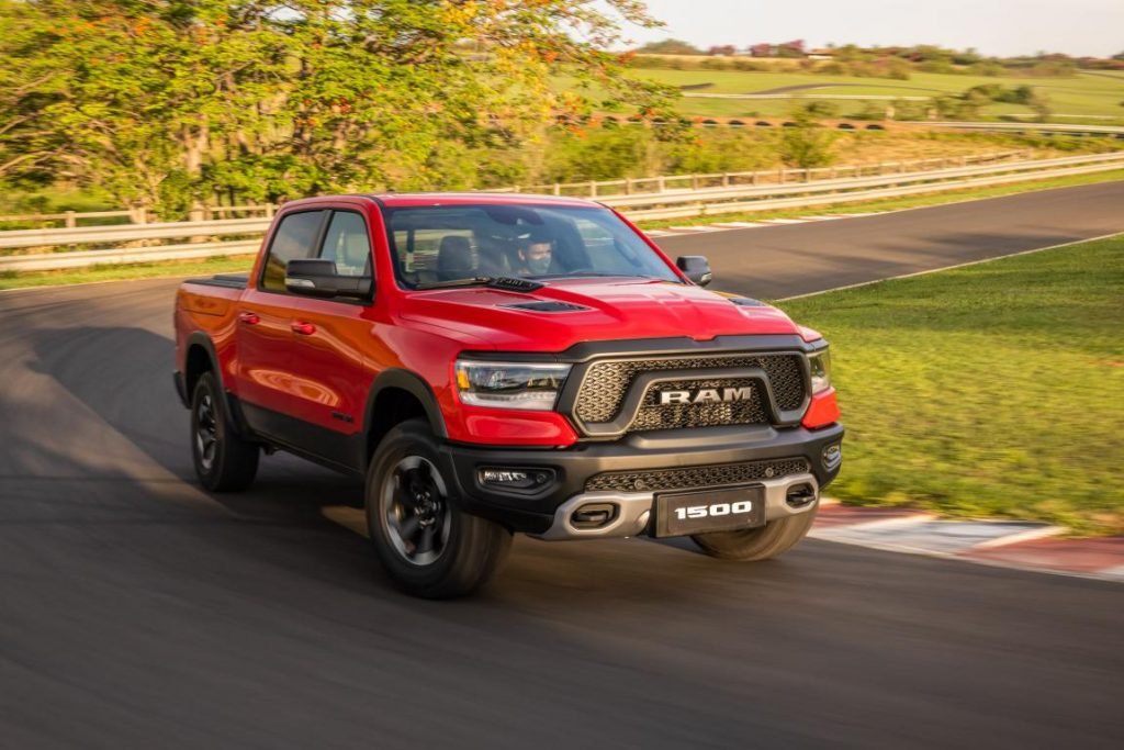 R$ 1 mil por cavalo: nova Ram 1500 de 400cv chega ao custo de R$ 400 ...