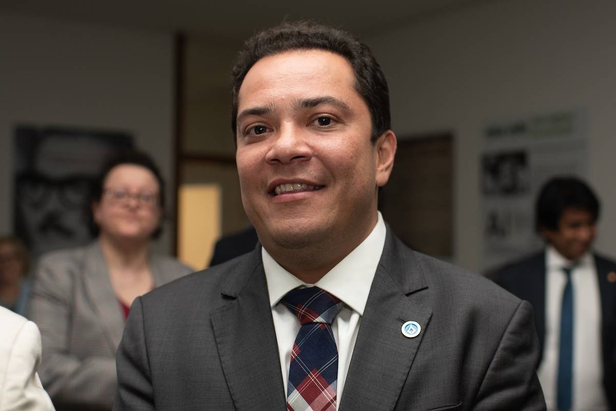 Em meio a novas denúncias, PSB julga se expulsa ou não deputado José Gomes
