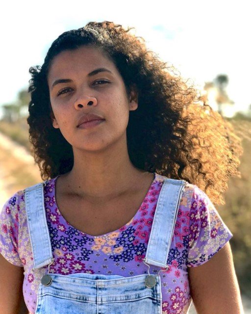 Vitória Rodrigues apresenta quadro De Repente Verão no Saia Justa, do ...