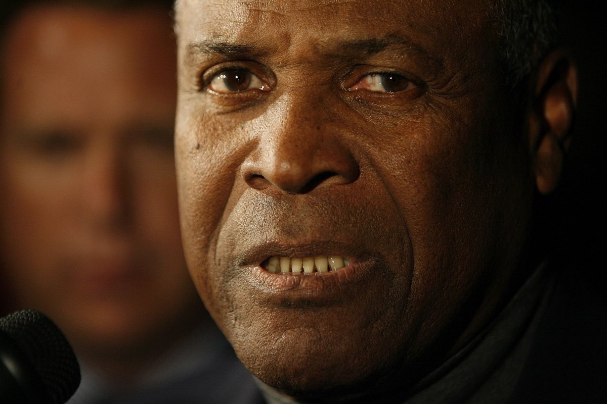 KC Jones, lenda do Boston Celtics e da NBA, morre aos 88 anos | Metrópoles