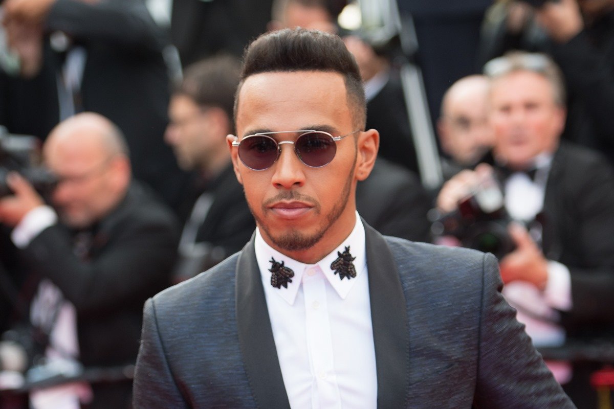 Hamilton entra na lista da Rainha e recebe título de cavaleiro da coroa ...