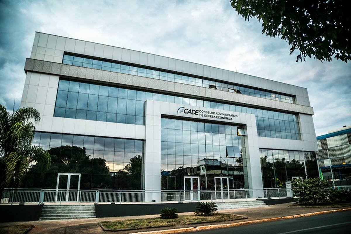 Cade aprova venda da CEB Distribuição para empresa da Neoenergia ...