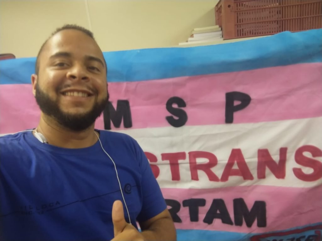 Pessoas trans estão com tratamento hormonal ameaçado em São Paulo ...