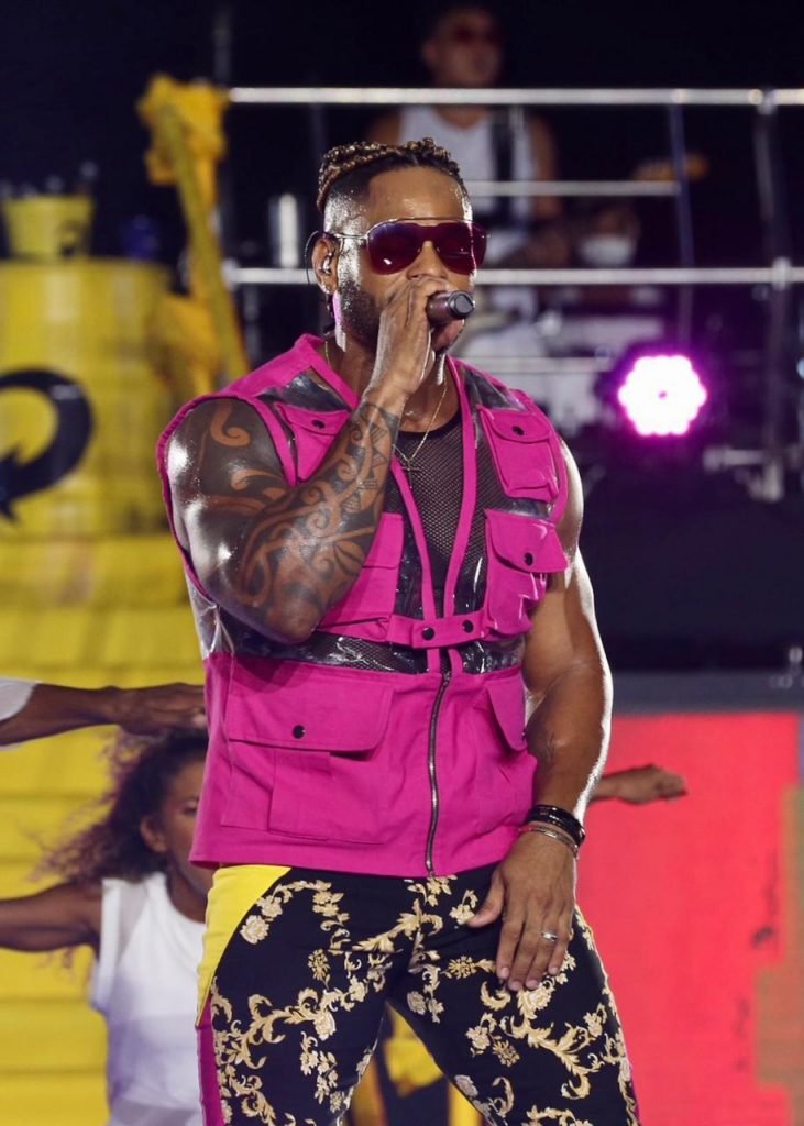 Xanddy, Tony Salles e Leo Santana celebram sucesso da live Encontro ...