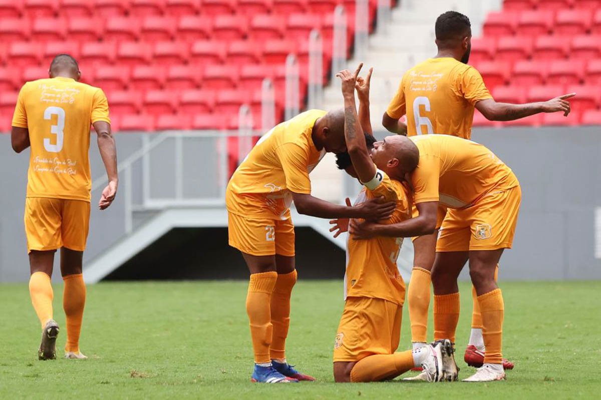 Brasiliense vence o Remo e sai em vantagem na final da Copa Verde ...