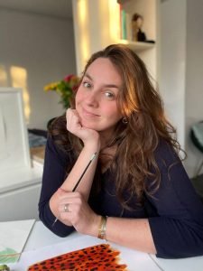 Bruna Buzzi: conheça a estamparia marcante da designer brasiliense ...