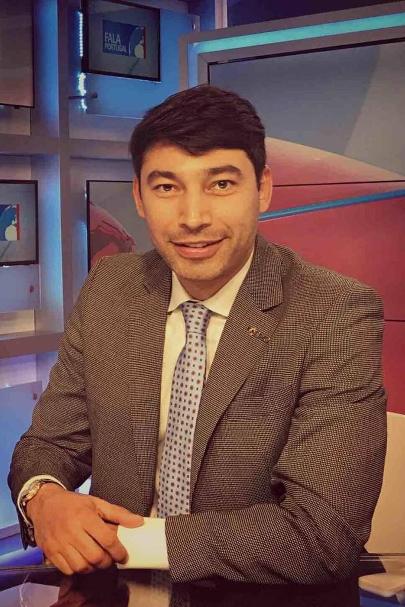 Diretor da RecordTV, Luciano Ribeiro Neto festeja dupla comemoração ...