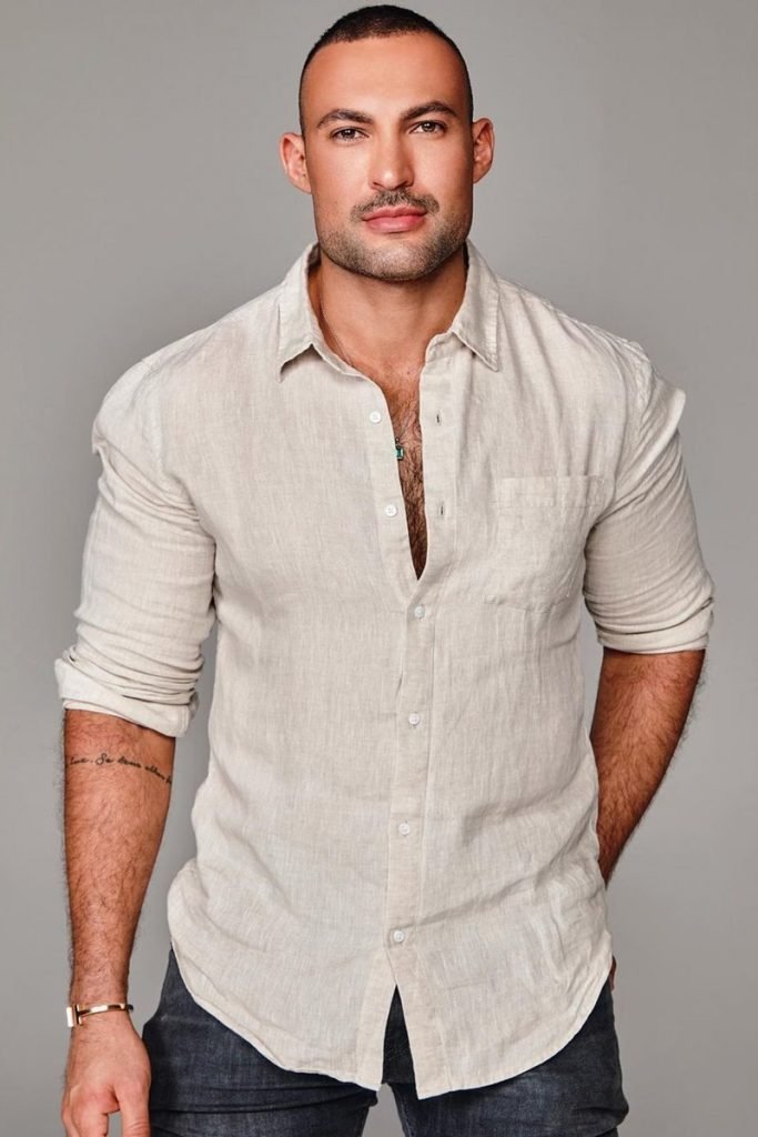 Cabeleireiro das famosas, Romeu Felipe ensina a cuidar melhor do loiro