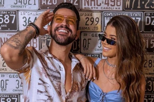 Filha de Dennis DJ, Tília celebra live com o pai: “Ele é muito grande ...