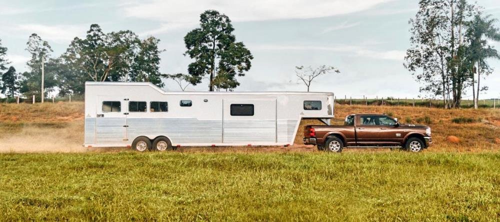 Conheça a Ram 2500 Rodeo, que carrega trailers de até 8 toneladas ...