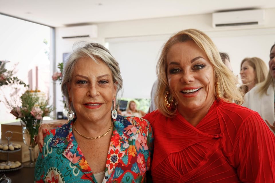 Sonia Lim, Mércia Crema e Dani Kniggendorf ganham festa de aniversário