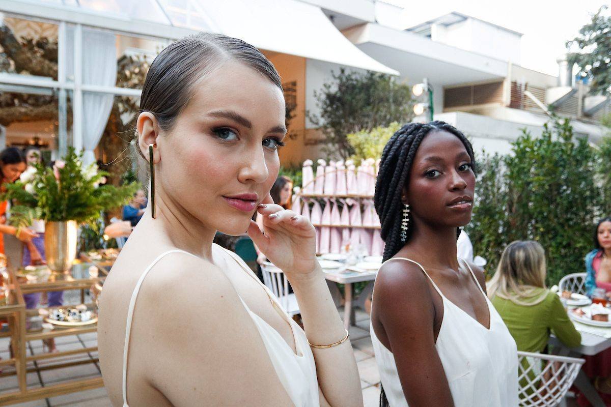 Chá da tarde com influencers agita lançamento da marca ELLA