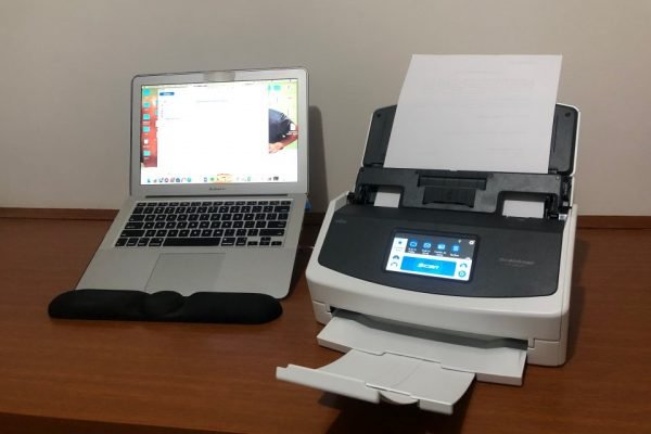 Review: scanner de mesa ScanSnap iX 1600 é veloz e intuitivo | Metrópoles