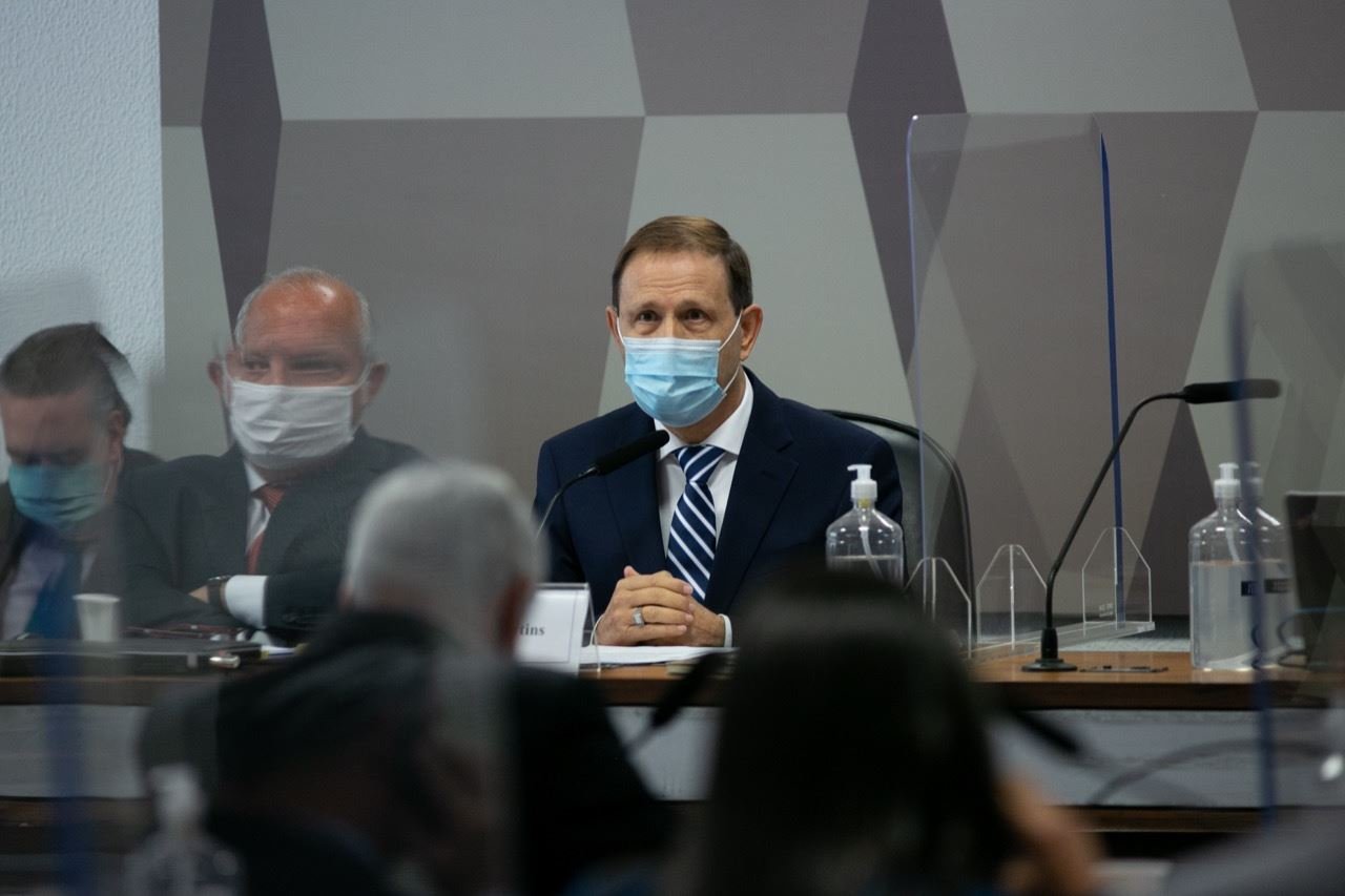 Aziz diz que teria “gosto em dar voz de prisão” a Carlos Wizard ...