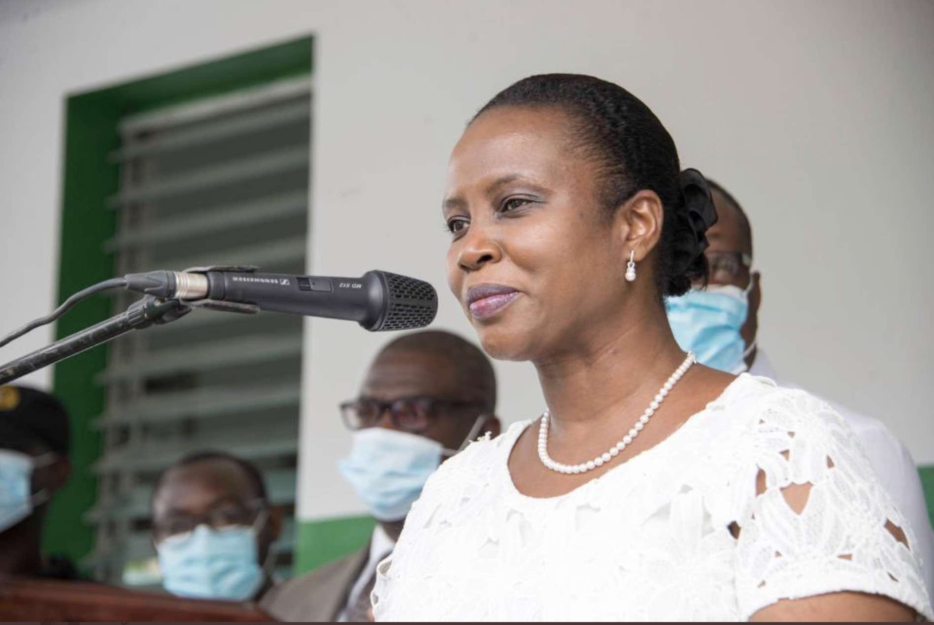 Haiti: primeira-dama é internada após presidente ser morto a tiros ...