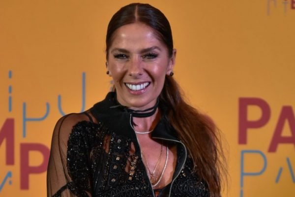Adriane Galisteu relembra fase difícil e diz: "Cancelamento injusto"