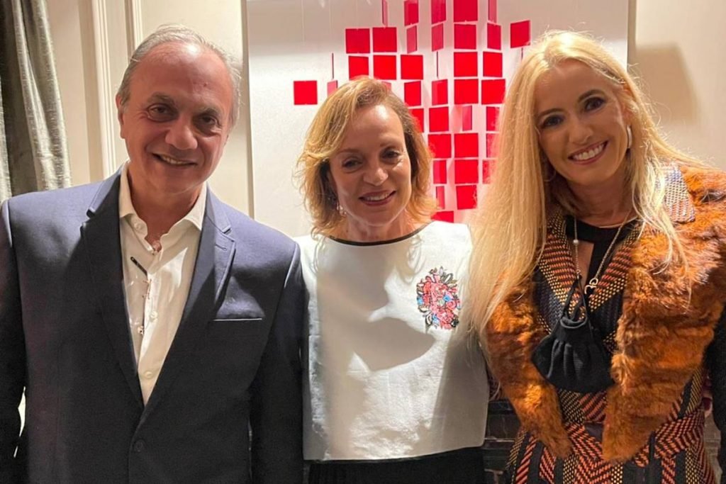 Jantar em prol do Líbano na casa de Claudia Martinez reúne empresários ...