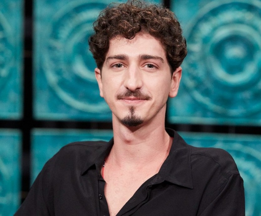 Johnny Massaro fala de perrengue em viagem no programa do Porchat ...