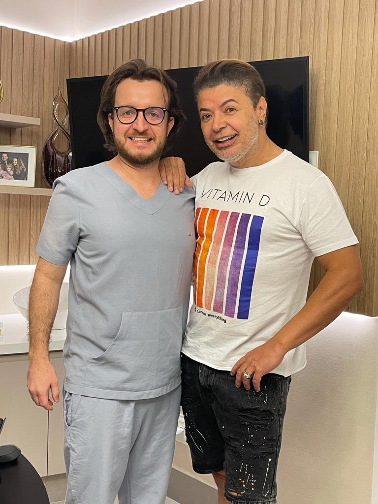 David Brazil viaja pro Mato Grosso do Sul onde fará cirurgia capilar ...