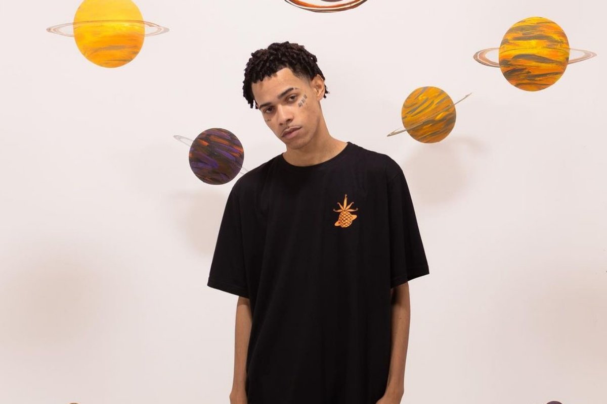 Rapper BIN entra no Top 50 das músicas mais ouvidas do Brasil | Metrópoles