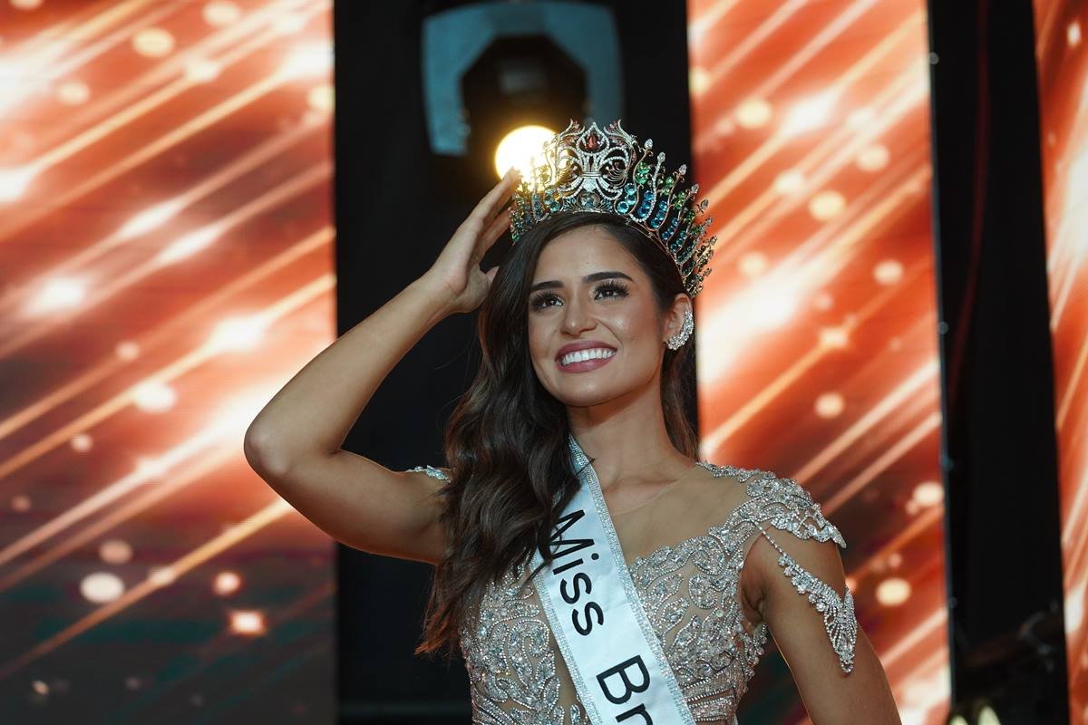 Conheça a brasiliense que representou o Brasil no Miss Mundo | Metrópoles