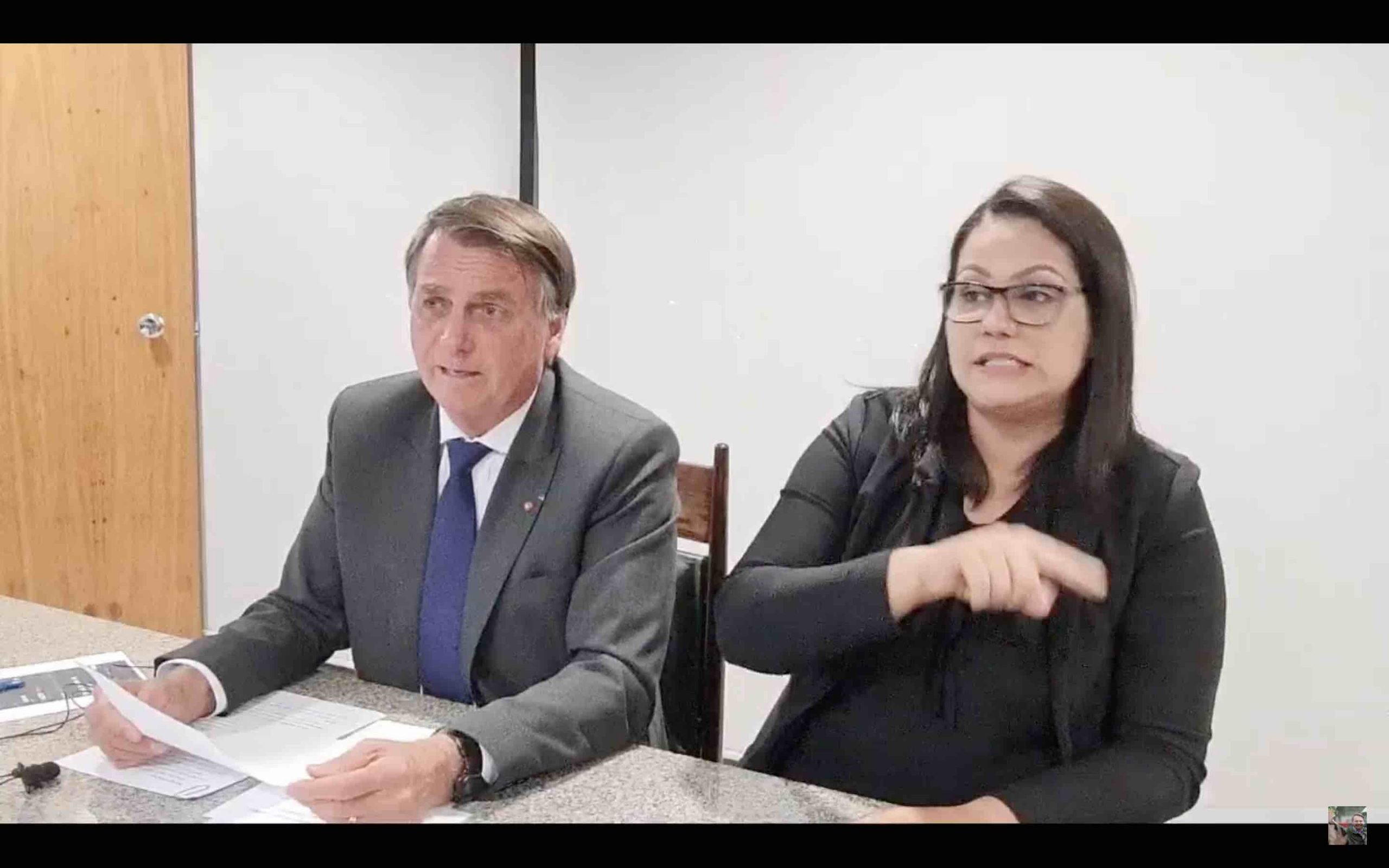 “Entendo que estejam chateados”, diz Bolsonaro a apoiadores em live ...