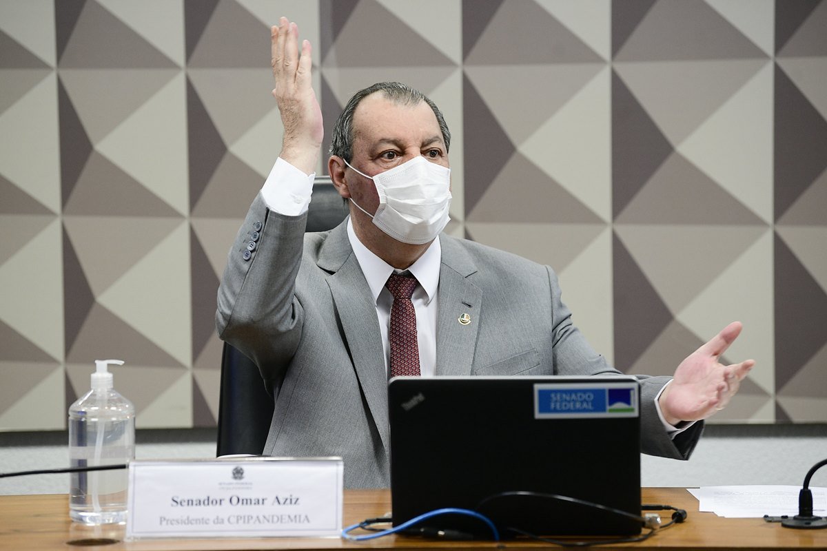 Após “vazamentos”, Omar Aziz e Renan Calheiros estão sem se falar ...