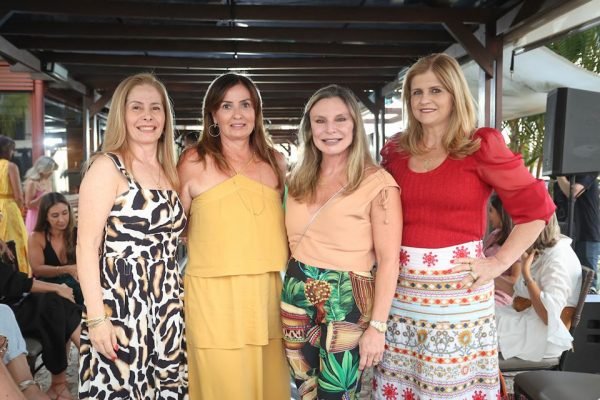 Elisa Monteiro inaugura a loja Sh. com desfile animado no Lago Sul