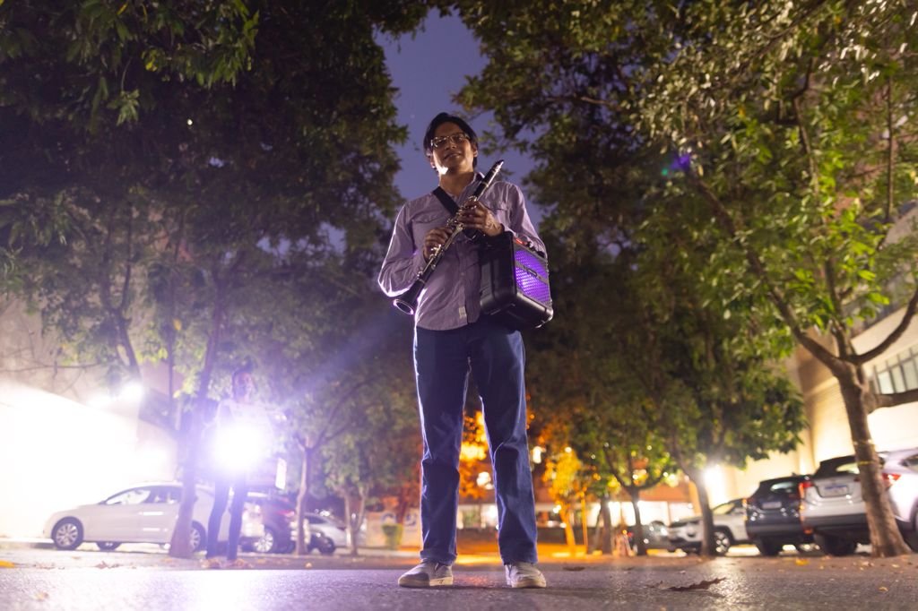 Conheça Samuel, clarinetista equatoriano que encanta por onde toca no ...